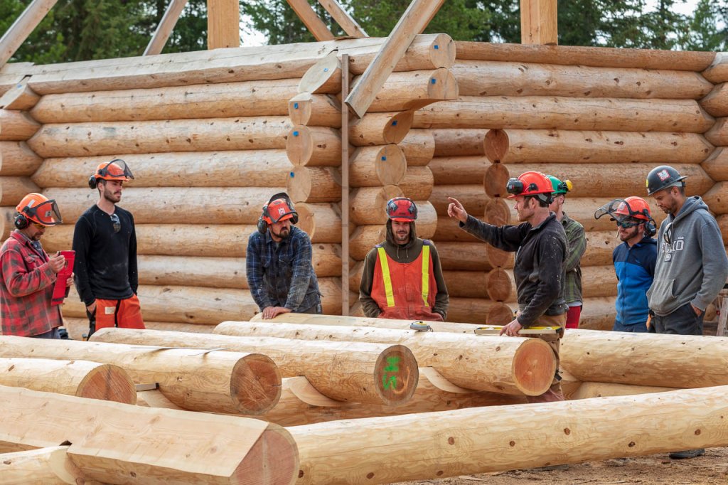 BC School of Log Building | Log Building Courses | Full Scribe